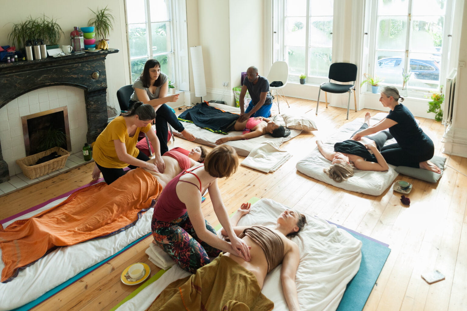 300 Hour Therapist Training - AYM UK